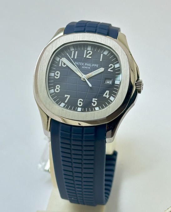 Patek Philippe Aquanaut Blue Rubber Strap Watch - Watchocart