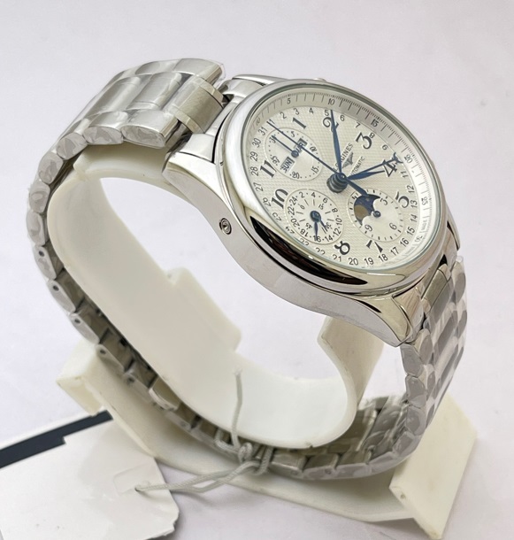 Buy Online Swiss ETA Watches In Surat And Indore - watchocart.in